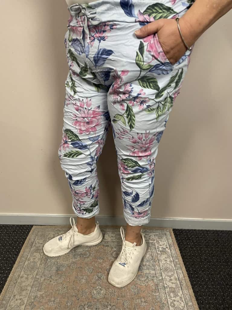 Vanting mirakel buks blå m/blomst S/M: 42-48 L/XL: 50-56 Skl. 67/77 ...